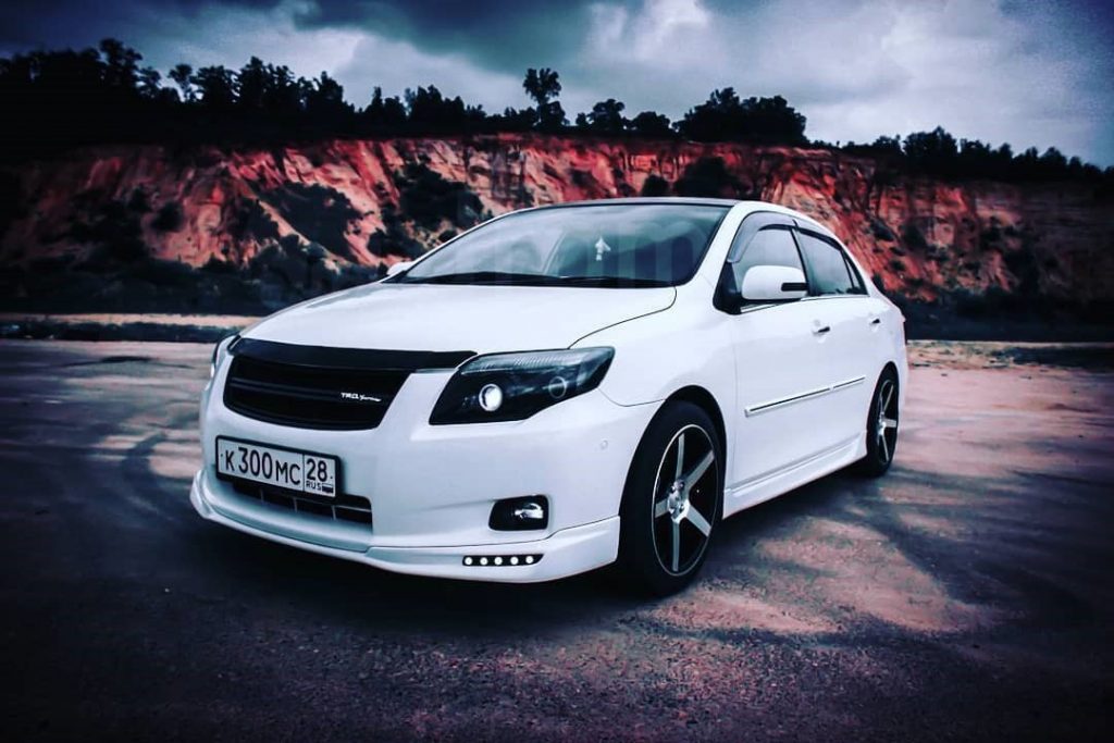 【画像】カローラ アクシオのカスタム例まとめ！改造・ドレスアップする方必見！ | カーブロ